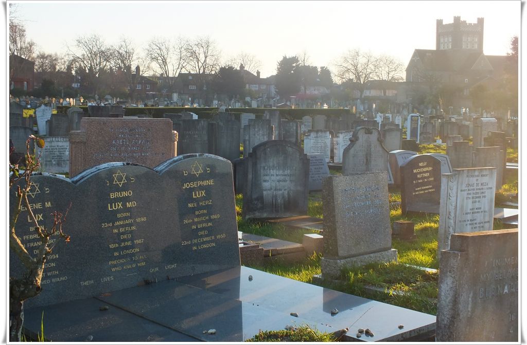Der Friedhof an der Hoop Lane (Golders Green) - Jüdische Friedhöfe in ...